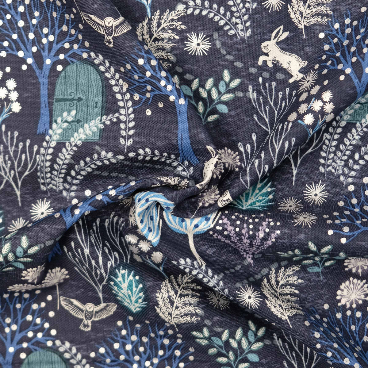 Lewis & Irene The Secret Winter Garden A656.3 with pearl – Jolly Stitcher